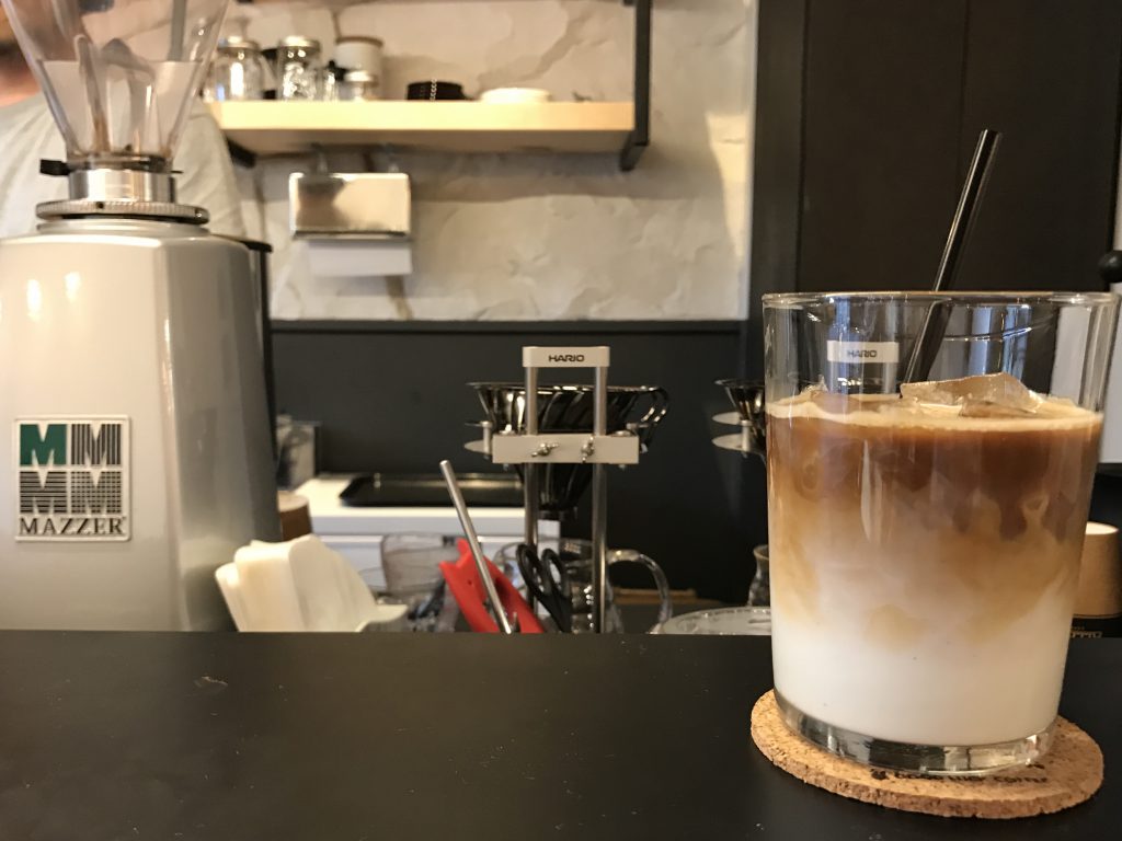 GOOD LUCK COFFEE（新潟）- 世界のコーヒースタンドの歩き方 – The Keny Press
